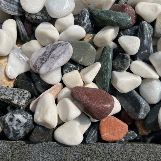 Mix Colours Pebbles 🇹🇷 – Stones4Gardens